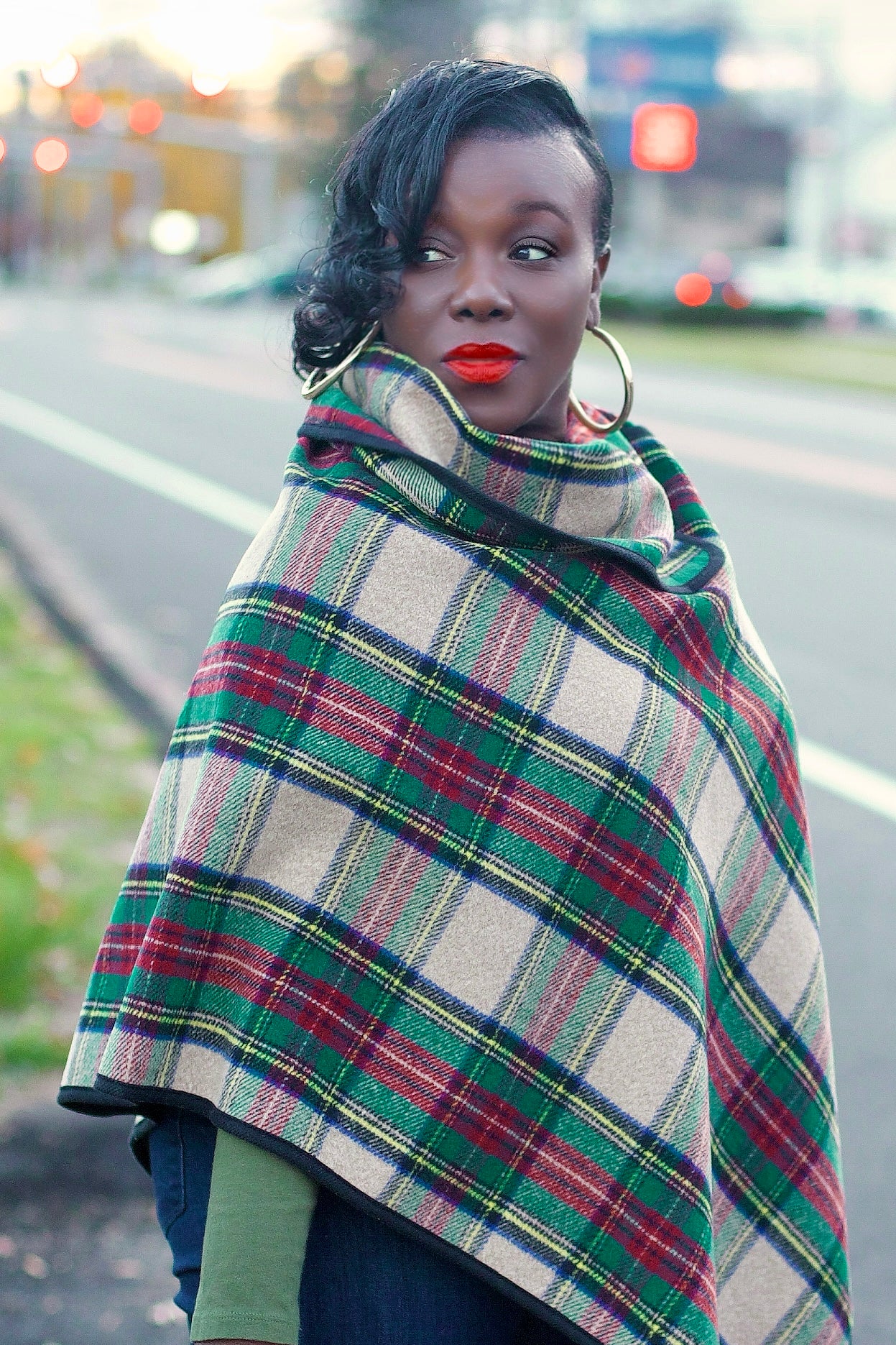 Yvette Plaid Poncho In Beige – Shop Raggin